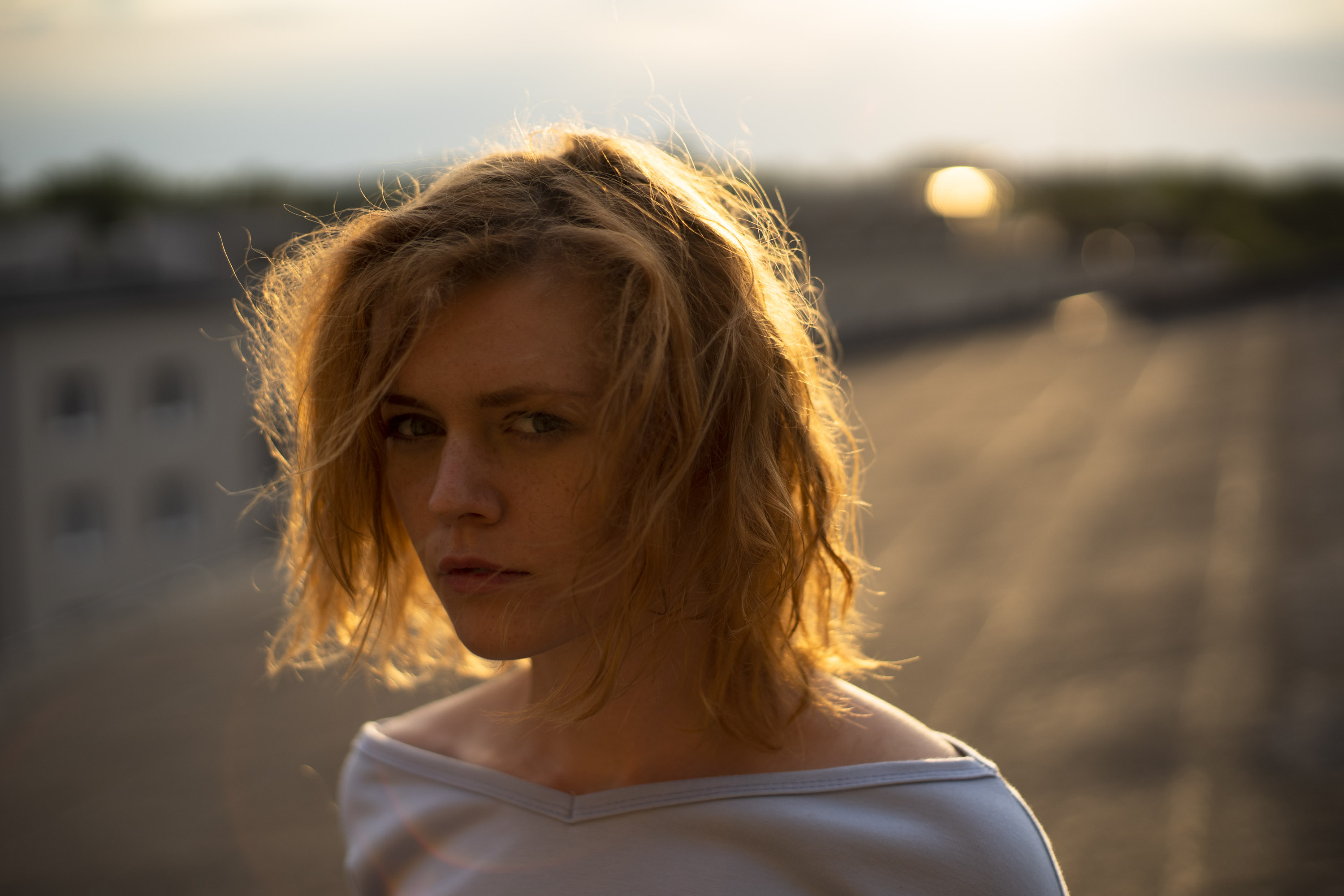 Sunrise on the roof – Kate Ri