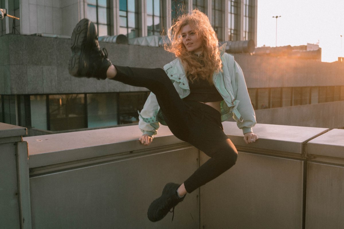 One cold sunset – Kate Ri